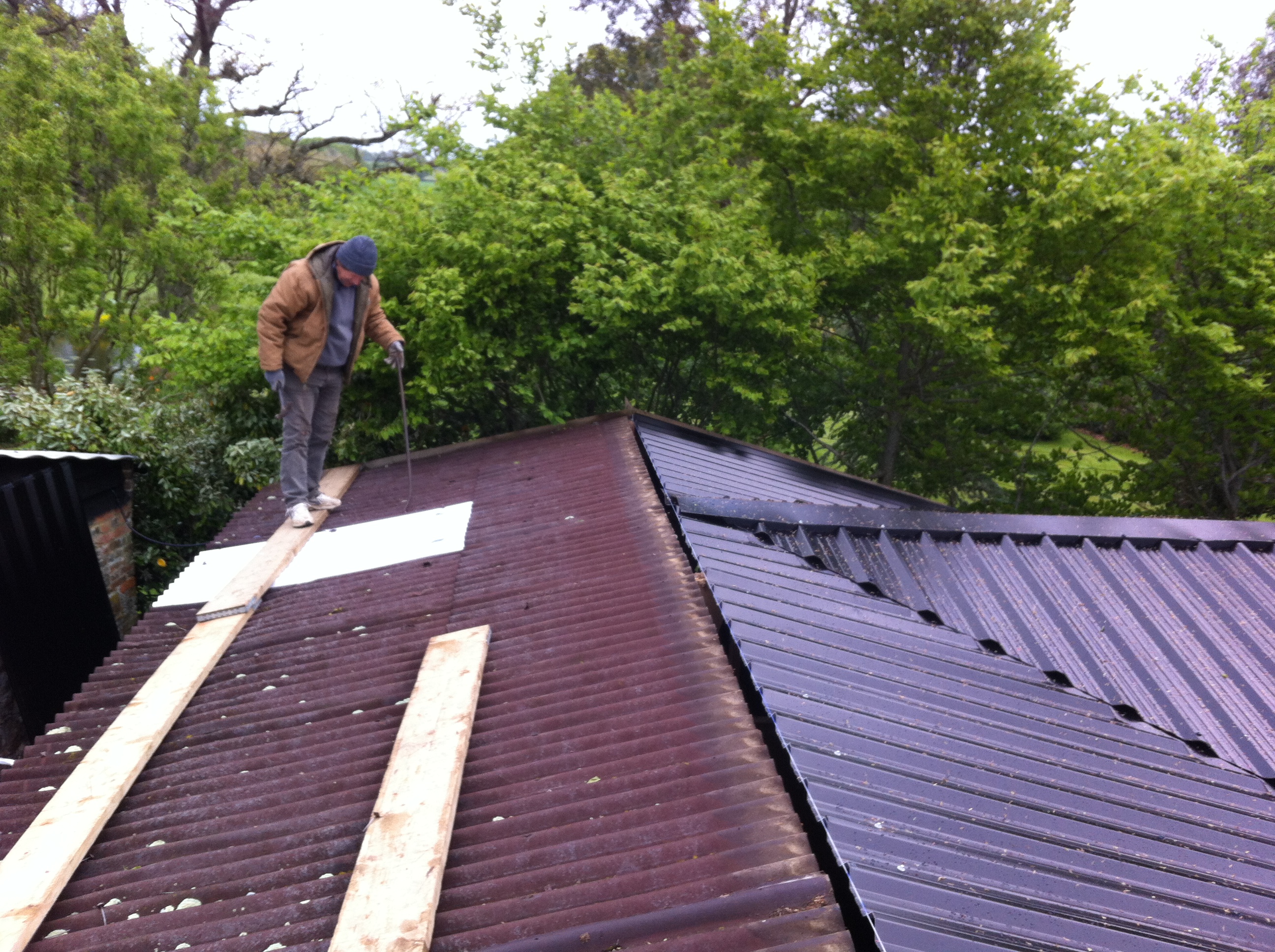 Stable Roof, Woodchurch, Under Construction - RT Alkin